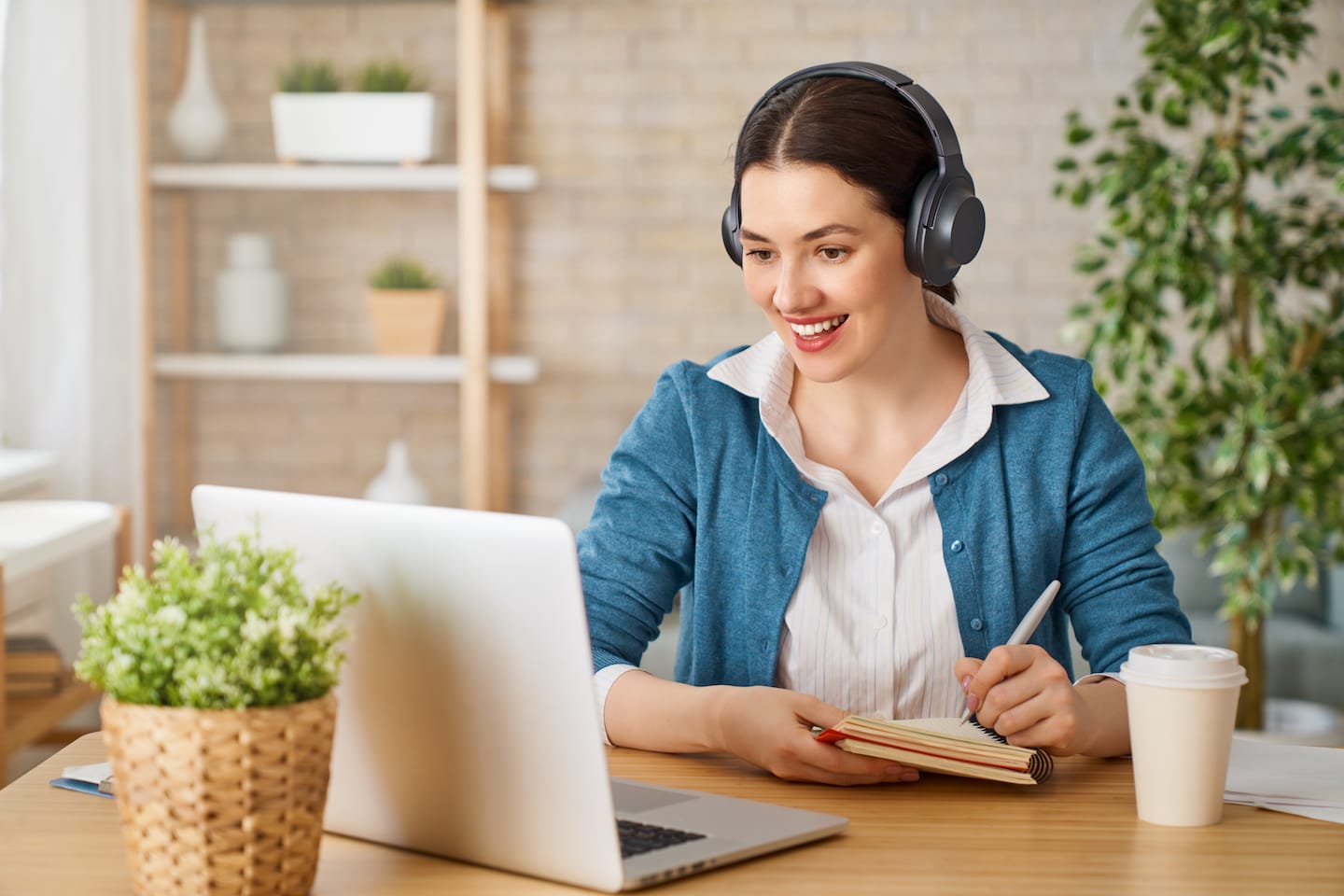 5 Steps to Creating a Stress-Busting Content Calendar - The Inner Blue